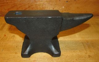 GM Co. MFG Co. Long Island City NY Salesmans Sample Anvil, 4 Pounds ...
